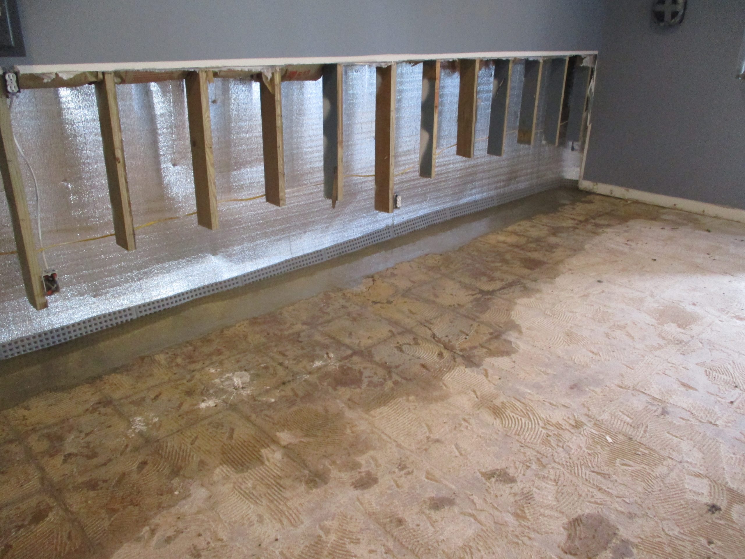 | Basement Waterproofing Philadelphia PA, NJ & DE | Aqua Dry Basement ...